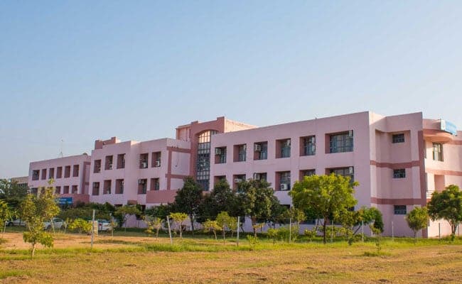 IIM Rohtak Launches Post Graduate Programme For Executives ...