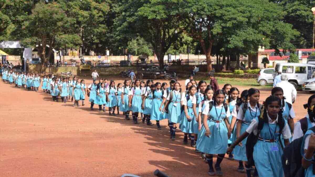 Republic Day 2026: School education department tableau hails India's ...