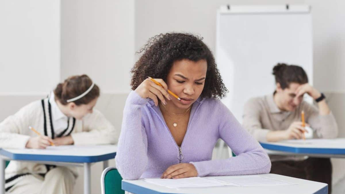 Re-NEET UG 2026 tomorrow: Do’s, don’ts and dress code guide