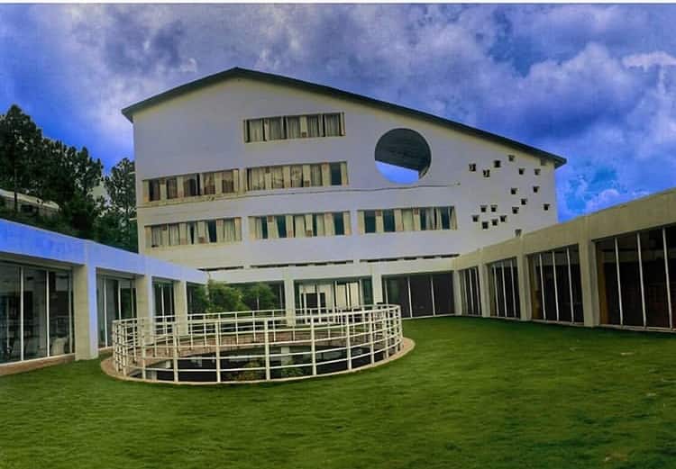 Shoolini University of Biotechnology and Management Sciences, Solan ...