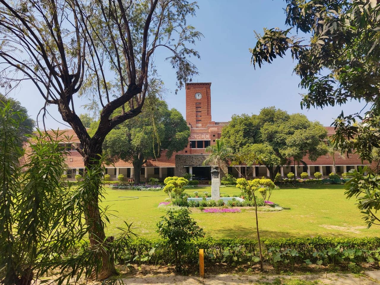 SRCC Delhi: Admission 2021, Courses, Fee, Cutoff, Ranking, Placements ...