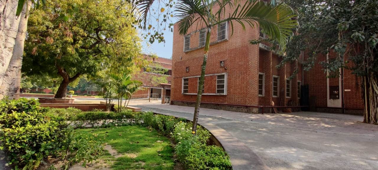 SRCC Delhi: Admission 2021, Courses, Fee, Cutoff, Ranking, Placements ...