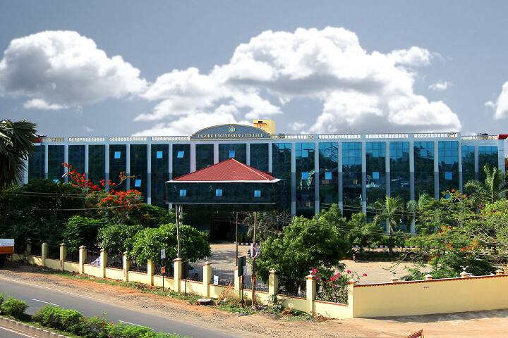 Top Aeronautical Engineering Colleges in Chennai 2023 – Courses, Fees ...