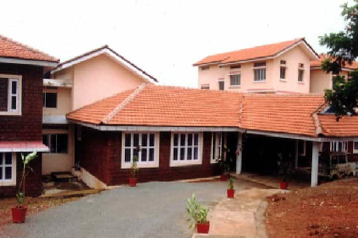 Engineering Colleges in Goa 2022 – Courses, Fees, Admission, Rank