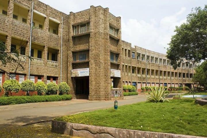 Andhra University, Visakhapatnam: Admission, Fees, Courses, Placements ...