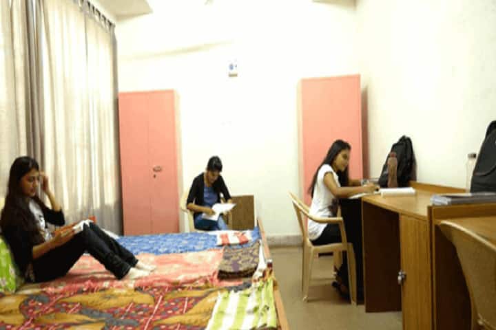 SR University, Warangal: Admission, Fees, Courses, Placements, Cutoff ...