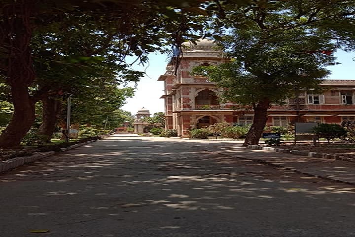 Faculty of Technology and Engineering, Maharaja Sayajirao University of ...