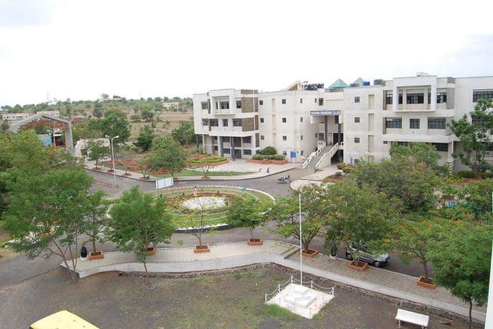 Engineering Colleges in India Accepting JEE Main – Courses, Fees ...