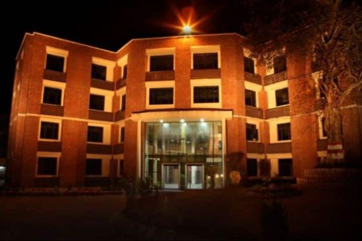 IMS Unison University, Dehradun: Admission, Fees, Courses, Placements ...