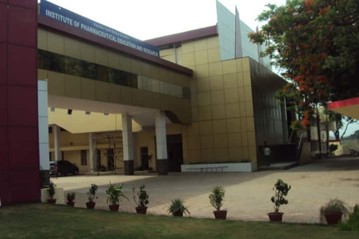 Top Pharmacy Colleges in Wardha 2022 – Courses, Fees, Admission, Rank