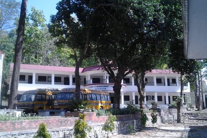 Top BBA Colleges in Dehradun 2022 – Courses, Fees, Admission, Rank