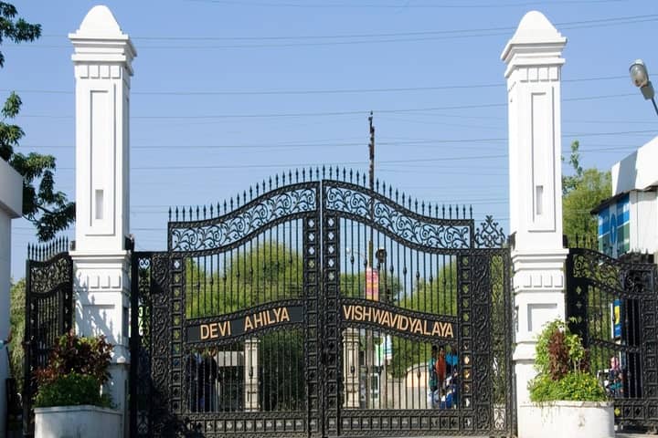 DAVV: Admission, Fees, Courses, Placements, Cutoff, Ranking