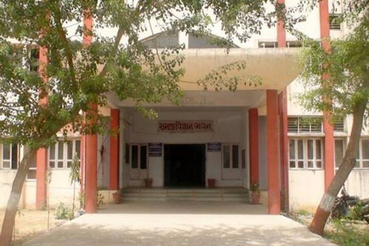 Veer Narmad South Gujarat University (VNSGU) Surat: Admission, Fees ...