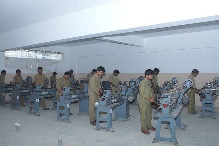 Vidyavardhaka Polytechnic, Mysore: Admission, Fees, Courses, Placements ...