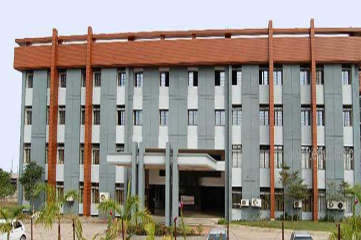 NIT Polytechnic, Nagpur: Admission 2021, Courses, Fee, Cutoff, Ranking ...