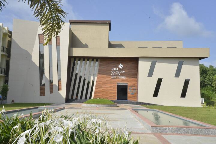 JLU Bhopal: Admission 2021, Courses, Fee, Cutoff, Ranking, Placements ...