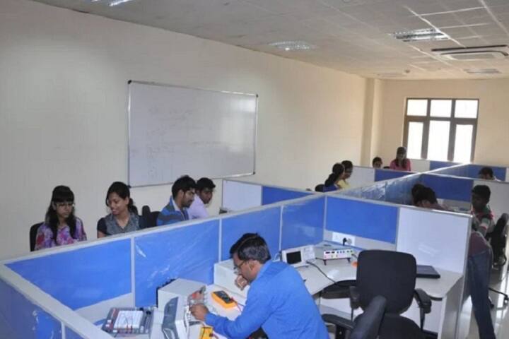 IIIT NAYA RAIPUR: Admission, Fees, Courses, Placements, Cutoff, Ranking