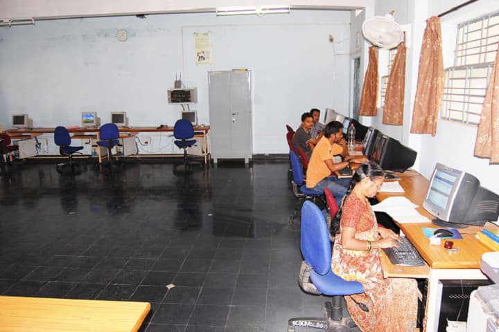 SCS College of Pharmacy, Harapanahalli: Admission, Fees, Courses ...