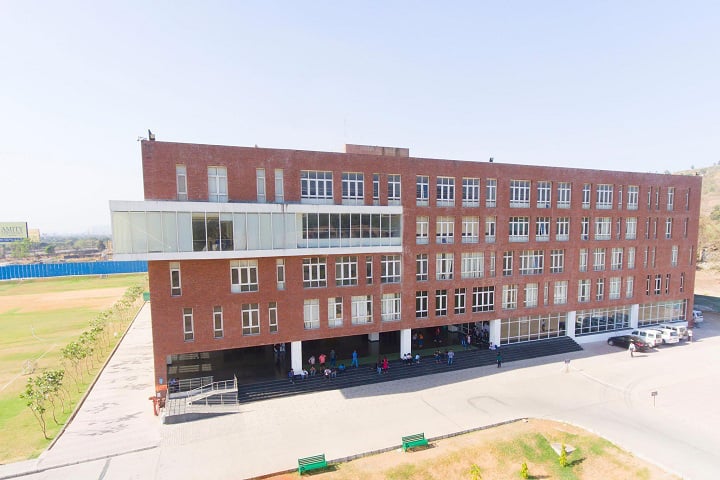 Amity University Mumbai: Admission, Fees, Courses, Placements, Cutoff ...