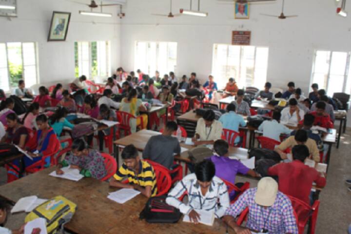 Shri Shiv Chhatrapati College, Junnar: Admission, Fees, Courses ...