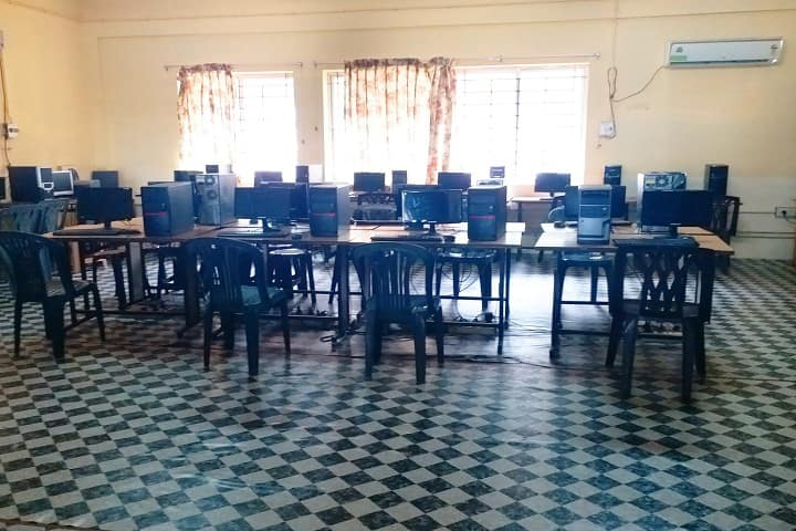 Baselios Poulose II Catholicos College (BPC) Ernakulam: Admission, Fees ...