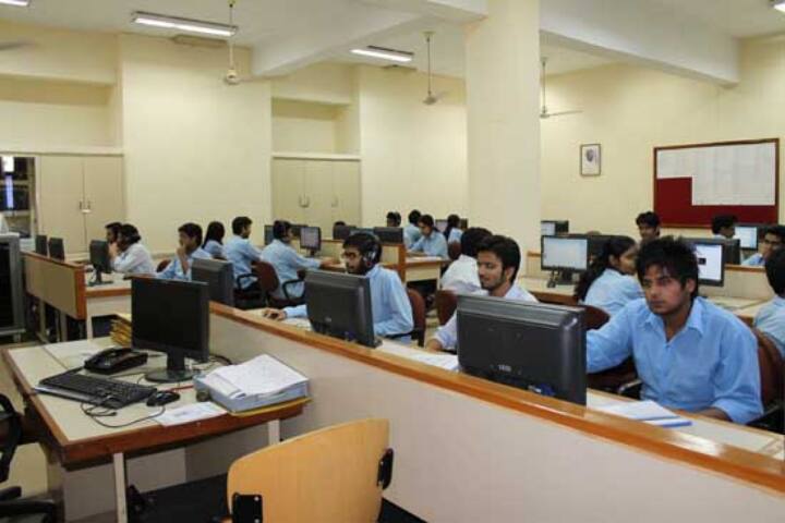 JUET Guna: Admission 2021, Courses, Fee, Cutoff, Ranking, Placements ...