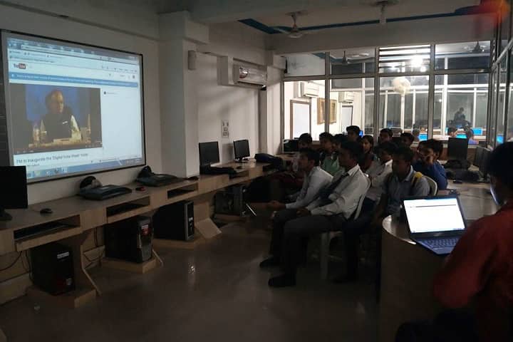 Microtek College of Management and Technology, Varanasi: Admission ...