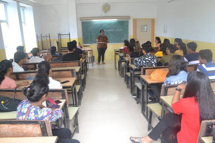 Renaissance College of Commerce and Management, Indore: Admission 2021 ...