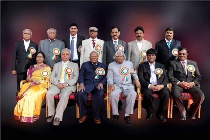 Sri Devaraj URS Medical College (SDUMC) Kolar: Admission, Fees, Courses ...