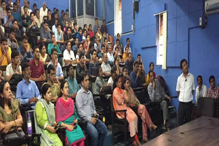 IIIT Bhopal: Admission, Fees, Courses, Placements, Cutoff, Ranking