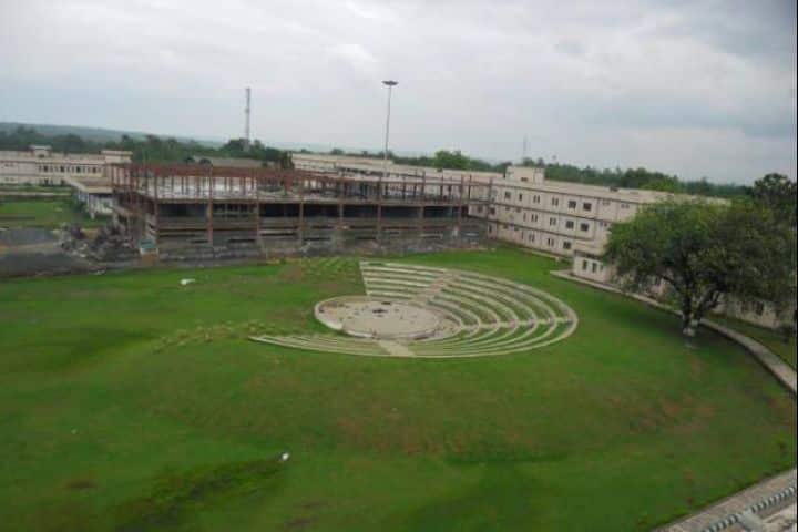 OP Jindal University (OPJU) Raigarh: Admission, Fees, Courses ...