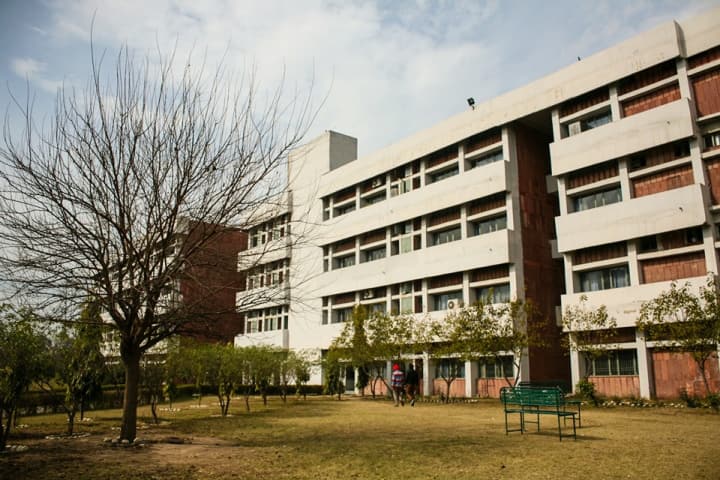 UIET Chandigarh: Admission, Fees, Courses, Placements, Cutoff, Ranking