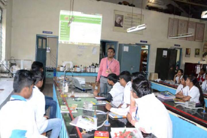 Yashwantrao Chavan College of Science, Karad: Admission, Fees, Courses ...