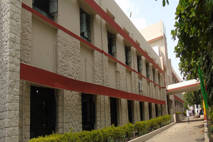 GMD Arts BW Commerce and Science College, Sinnar: Admission, Fees ...