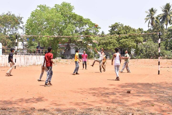 SKVT College, Rajahmundry: Admission, Fees, Courses, Placements, Cutoff ...