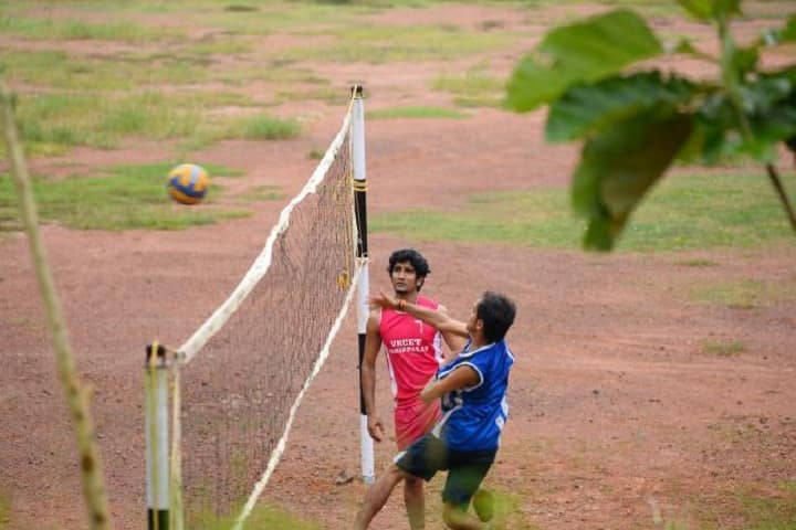 Valia Koonambaikulathamma College of Engineering and Technology ...