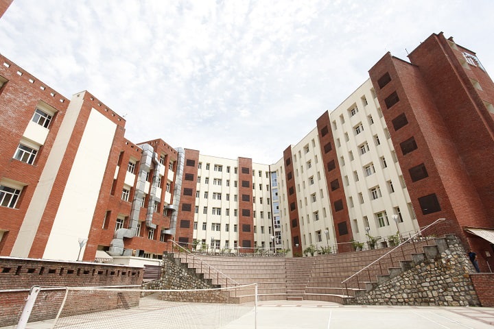 DIT University (DIT) Dehradun: Admission, Fees, Courses, Placements ...