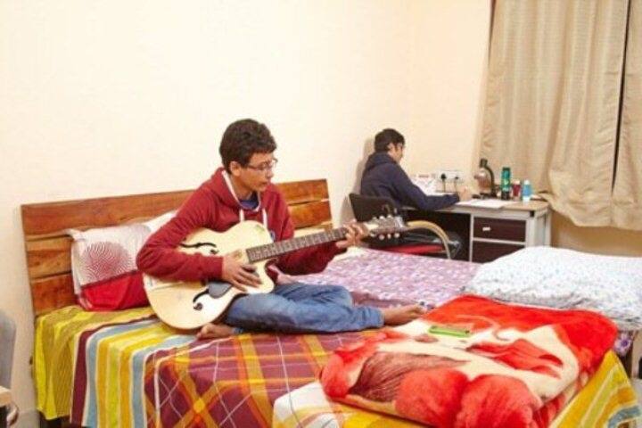 Shiv Nadar University (SNU) Greater Noida: Admission, Fees, Courses ...