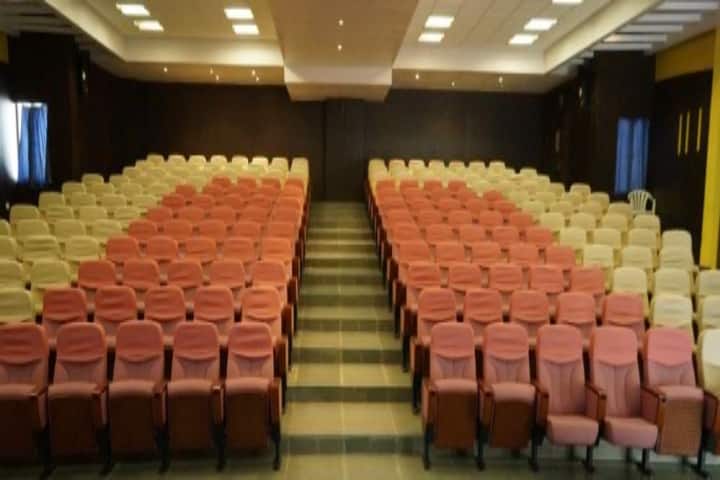 Sreenidhi Institute of Science and Technology (SNIST) Ghatkesar ...