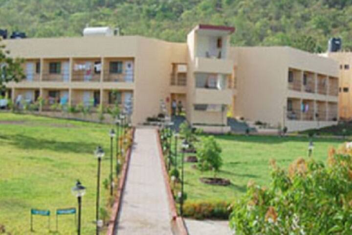 ISB and M College of Commerce, Pune: Admission, Fees, Courses ...