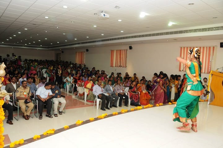 Ravindra College of Engineering for Women, Kurnool: Admission 2021 ...