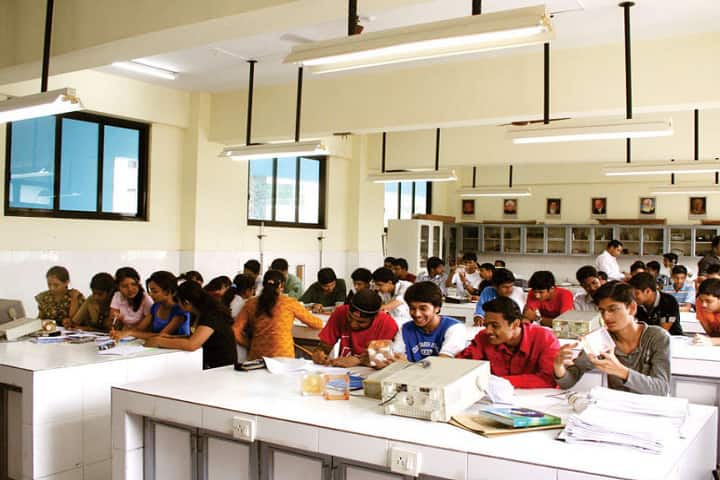 Pillai College of Engineering, New Panvel: Admission 2021, Courses, Fee ...