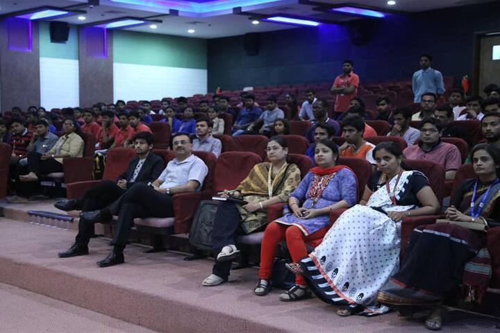 Parul Institute of Technology (PIT) Vadodara: Admission, Fees, Courses ...