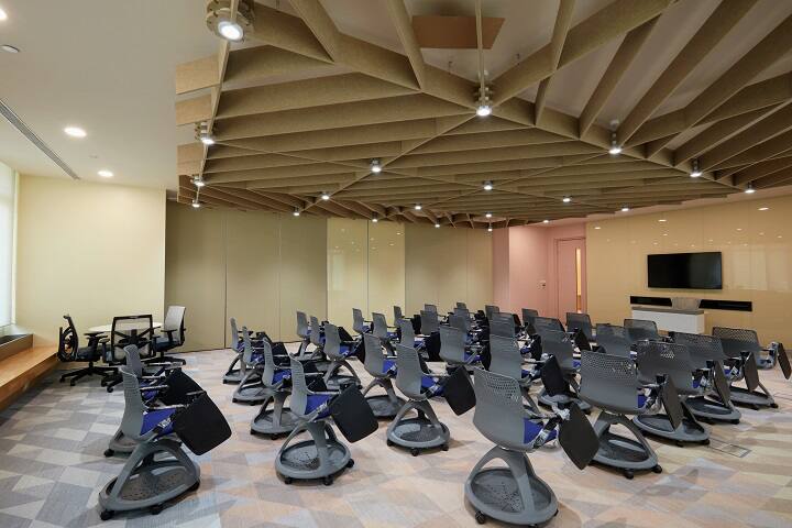 BITSOM Mumbai: Admission, Fees, Courses, Placements, Cutoff, Ranking