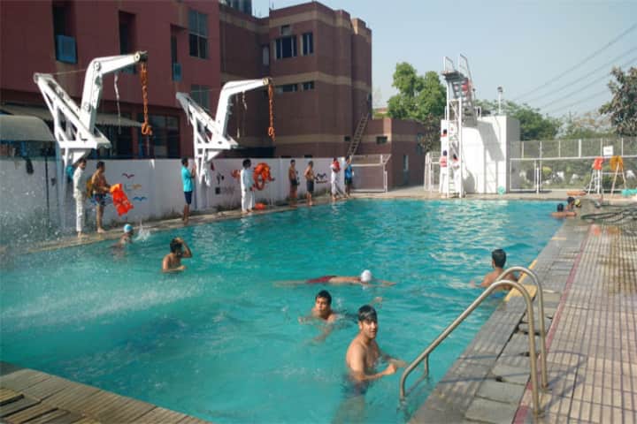 IMI Greater Noida: Admission, Fees, Courses, Placements, Cutoff, Ranking