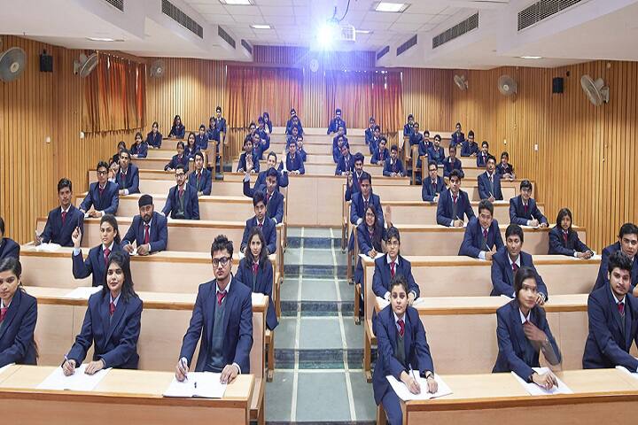 HCST Mathura: Admission, Fees, Courses, Placements, Cutoff, Ranking