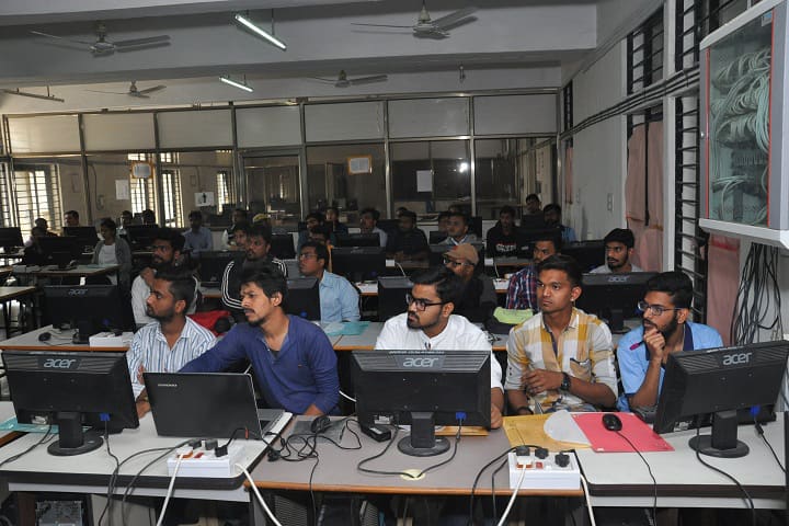 Government Engineering College, Dahod: Admission 2021, Courses, Fee ...