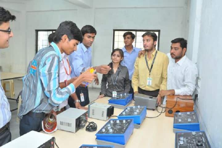 Surendranagar University, Wadhwan: Admission, Fees, Courses, Placements ...