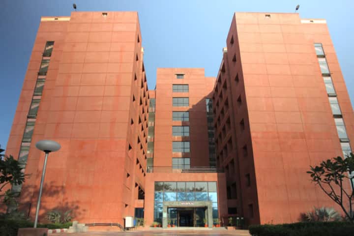 LNMIIT Jaipur: Admission, Fees, Courses, Placements, Cutoff, Ranking