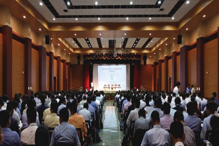 IIM Lucknow: Admission, Fees, Courses, Placements, Cutoff, Ranking